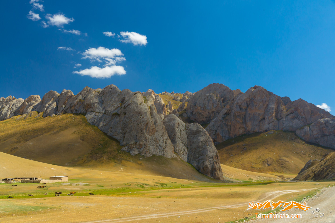 Караван-сарай Таш-Рабат