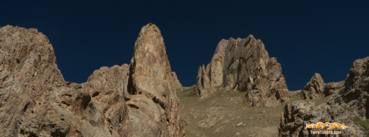 Караван-сарай Таш-Рабат